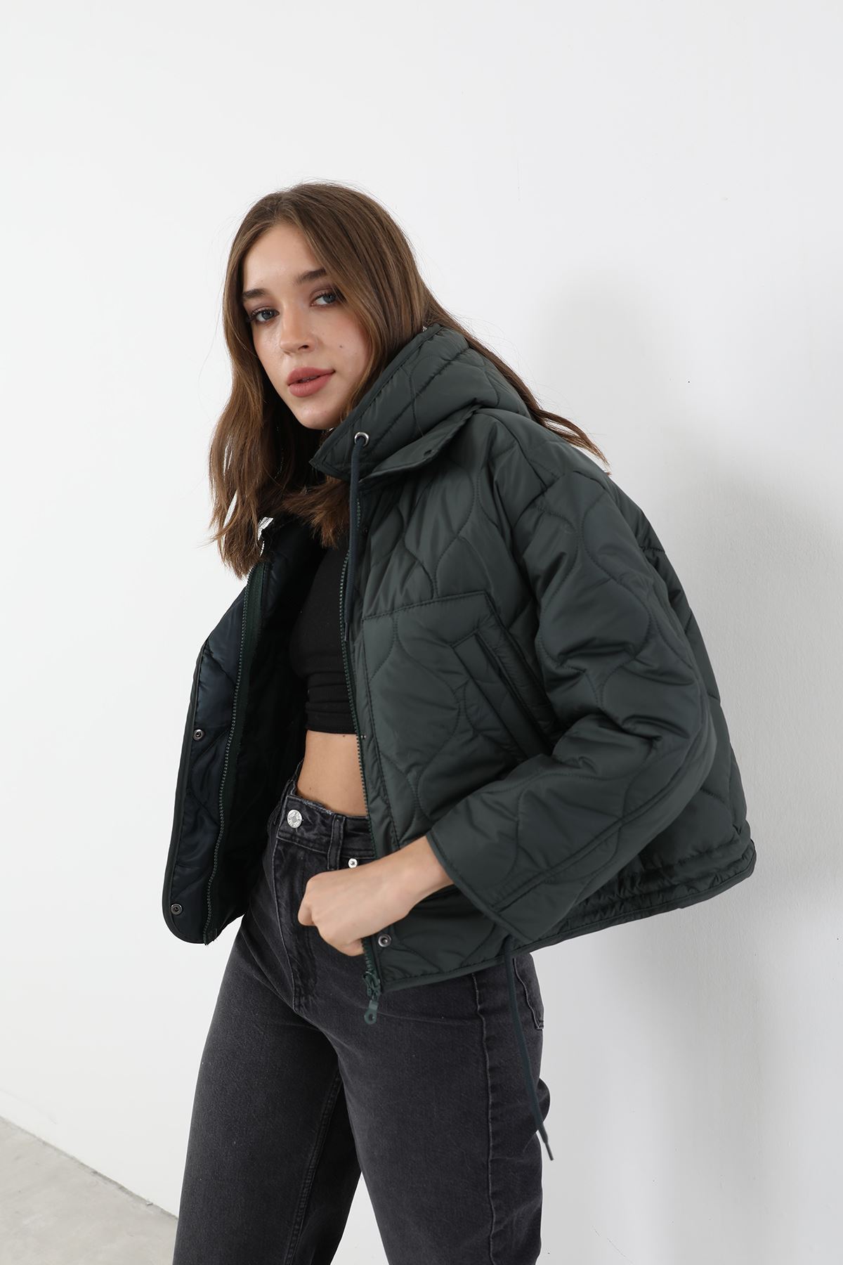 Kapüşonlu Kapitone Mont-Yeşil